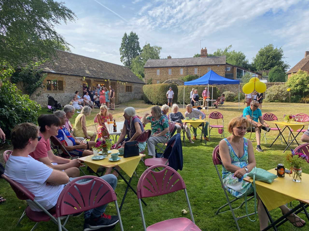 Farthingstone Village